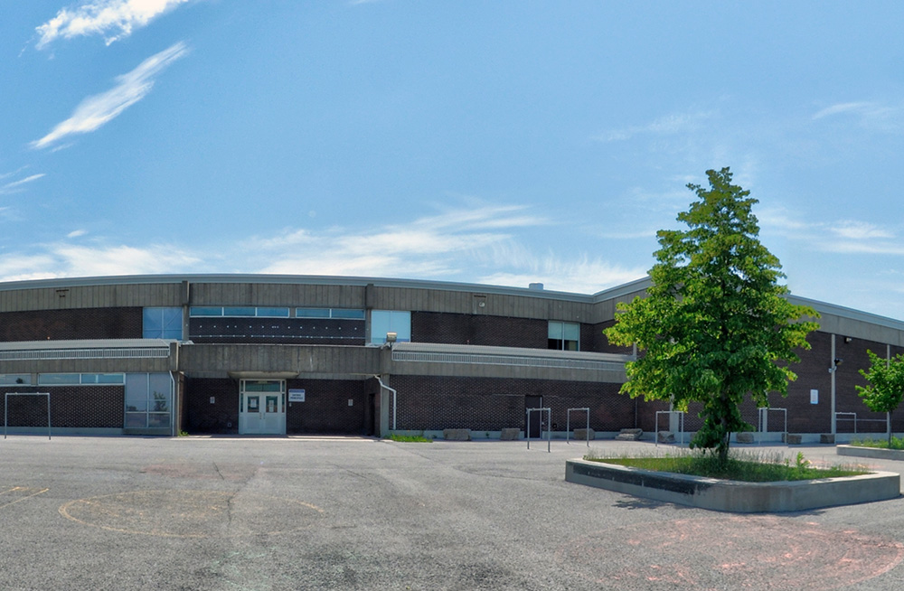 Académie De Roberval - École secondaire à Montréal | CSSDM